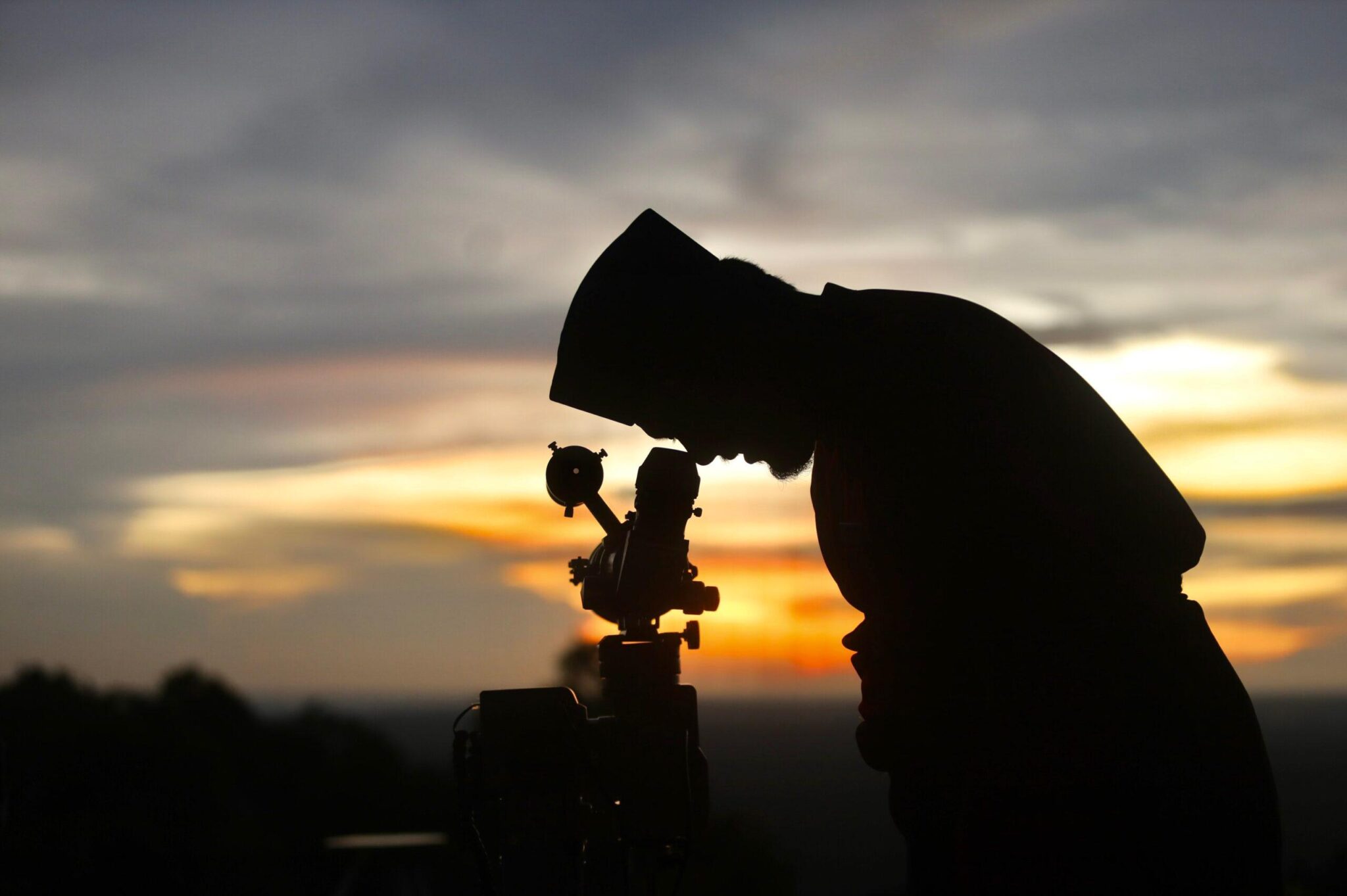 Tarikh lihat anak bulan 27 Mei - Channel 10