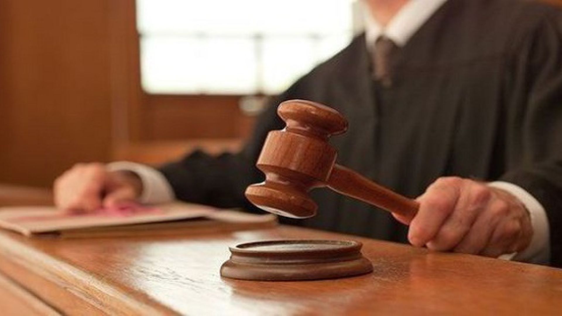 Anwar Berjaya Batal Nama Dalam Semakan Kehakiman - Channel 10